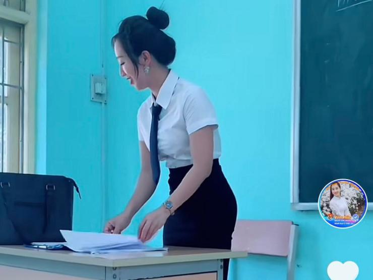 Cô Giáo Toán Xinh Nhất Vĩnh Phúc Gây Sốt Vì Mặc Tôn Dáng đi Dạy