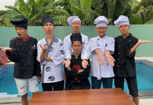 Lâm Vlog là ai, vì sao lại nổi tiếng vậy? Bí mật đời tư ít người biết